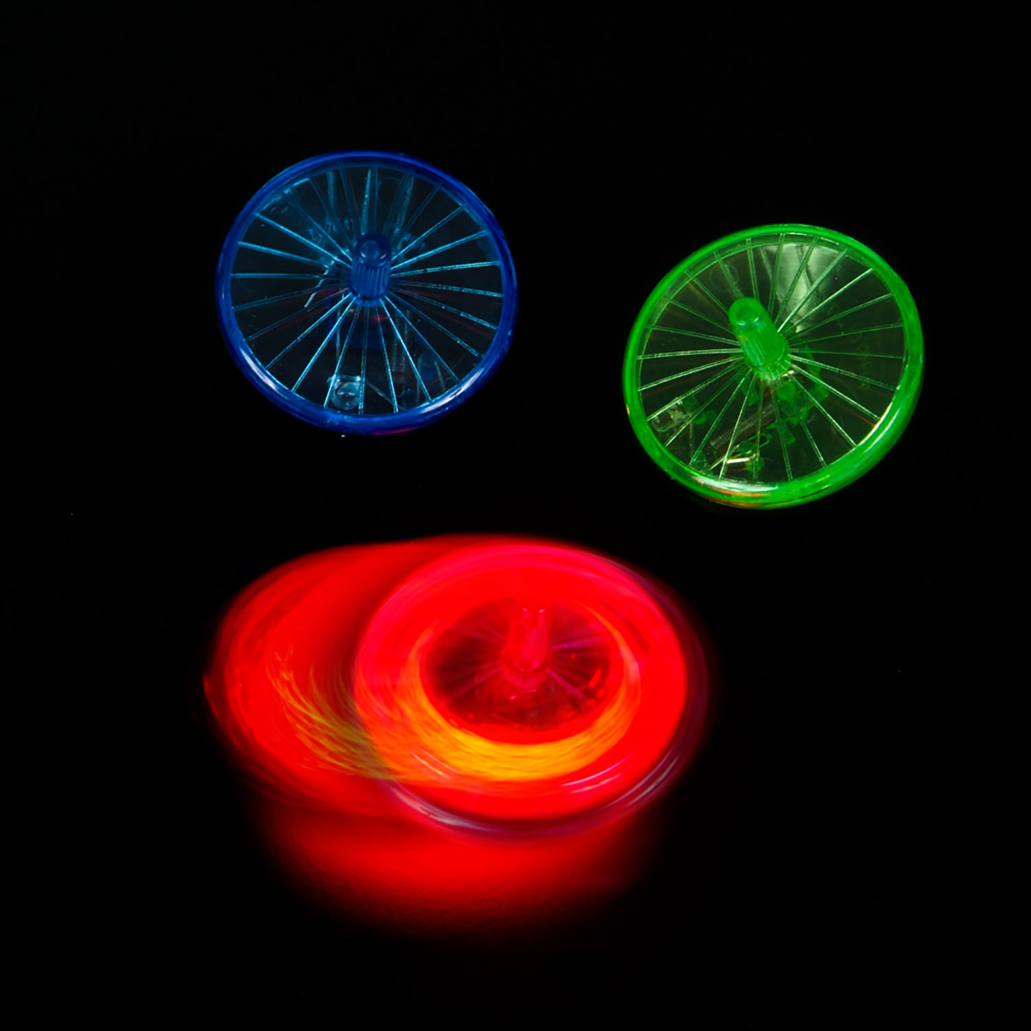 Light Up Tops with Red Light - 12 Count: Rebecca's Toys & Prizes